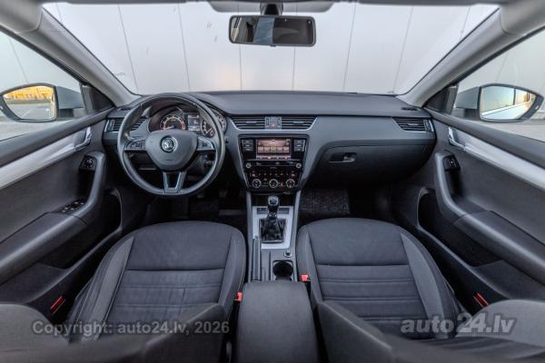 Grey Skoda Octavia 2018 in Tartu, with an engine capacity of 1.50 L and mileage of 209 thousand km for 8000 €, photo 8 on AUTOMOTO.COM.LV