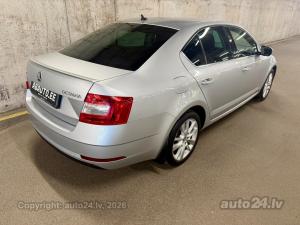 Grey Skoda Octavia 2018 in Tallinn, with an engine capacity of 1.50 L and mileage of 97 thousand km for 12495 €, photo 5 on AUTOMOTO.COM.LV