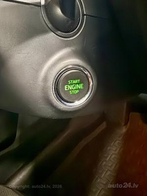 Grey Skoda Octavia 2018 in Tallinn, with an engine capacity of 1.50 L and mileage of 97 thousand km for 12495 €, photo 15 on AUTOMOTO.COM.LV