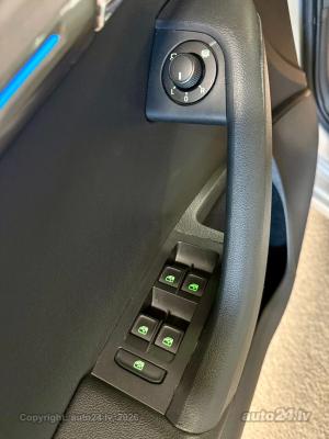 Grey Skoda Octavia 2018 in Tallinn, with an engine capacity of 1.50 L and mileage of 97 thousand km for 12495 €, photo 16 on AUTOMOTO.COM.LV