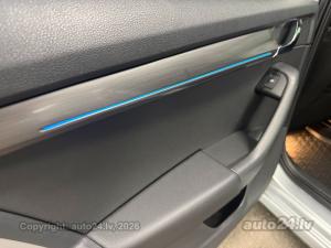 Grey Skoda Octavia 2018 in Tallinn, with an engine capacity of 1.50 L and mileage of 97 thousand km for 12495 €, photo 19 on AUTOMOTO.COM.LV