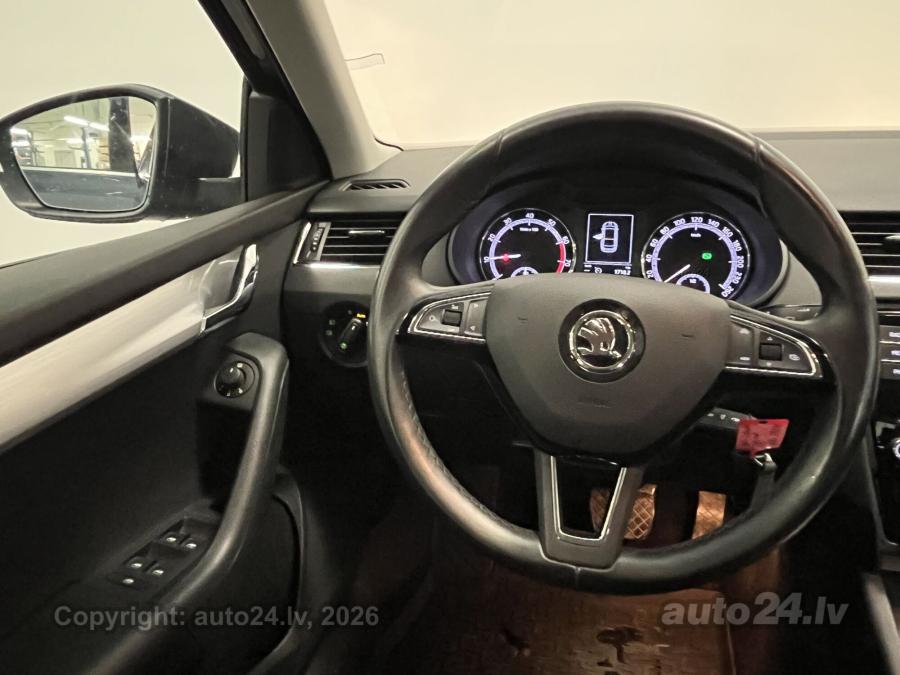 Серый Шкода Октавия 2018 в Таллин, объемом двигателя 1.00 л и пробегом 90 тыс. км за 9900 €, фото 11 на AUTOMOTO.COM.LV