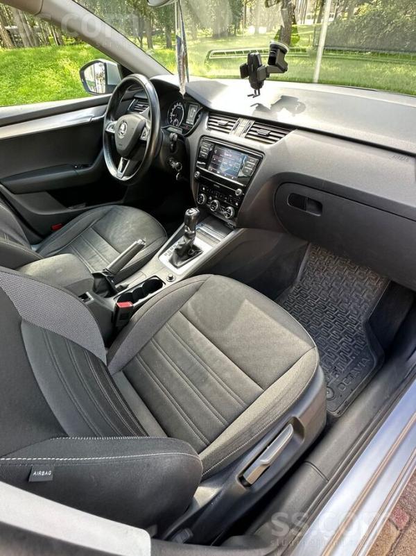 Grey Skoda Octavia 2018 in Riga, with an engine capacity of 1.60 L and mileage of 177 thousand km for 9500 €, photo 4 on AUTOMOTO.COM.LV