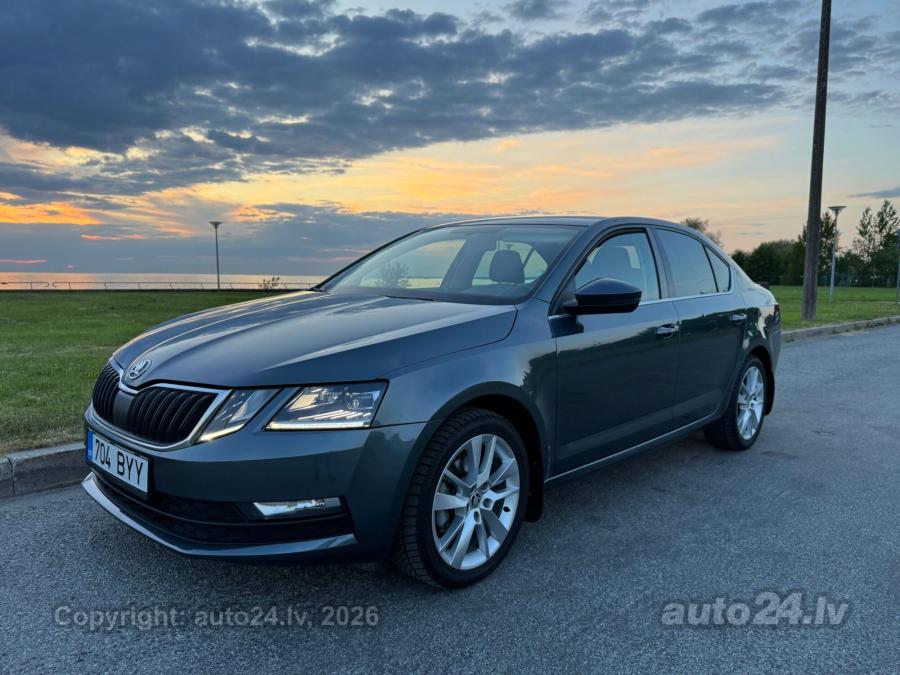 Pelēks Skoda Octavia 2018 Tallina, ar dzinēja tilpumu 1.50 L un nobraukumu 15 tūkst. km par 11750 €, foto 1 vietnē AUTOMOTO.COM.LV