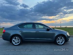 Pelēks Skoda Octavia 2018 Tallina, ar dzinēja tilpumu 1.50 L un nobraukumu 15 tūkst. km par 11750 €, foto 7 vietnē AUTOMOTO.COM.LV