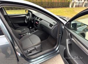 Pelēks Skoda Octavia 2018 Tallina, ar dzinēja tilpumu 1.50 L un nobraukumu 15 tūkst. km par 11750 €, foto 14 vietnē AUTOMOTO.COM.LV