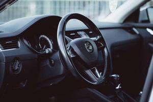 Grey Skoda Octavia 2018 in Vilnius, with an engine capacity of 1.60 L and mileage of 172 thousand km for 11100 €, photo 8 on AUTOMOTO.COM.LV