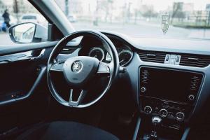 Grey Skoda Octavia 2018 in Vilnius, with an engine capacity of 1.60 L and mileage of 172 thousand km for 11100 €, photo 14 on AUTOMOTO.COM.LV