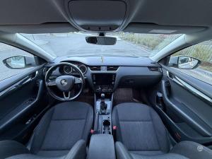 Grey Skoda Octavia 2018 in Vilnius, with an engine capacity of 1.60 L and mileage of 172 thousand km for 11100 €, photo 15 on AUTOMOTO.COM.LV