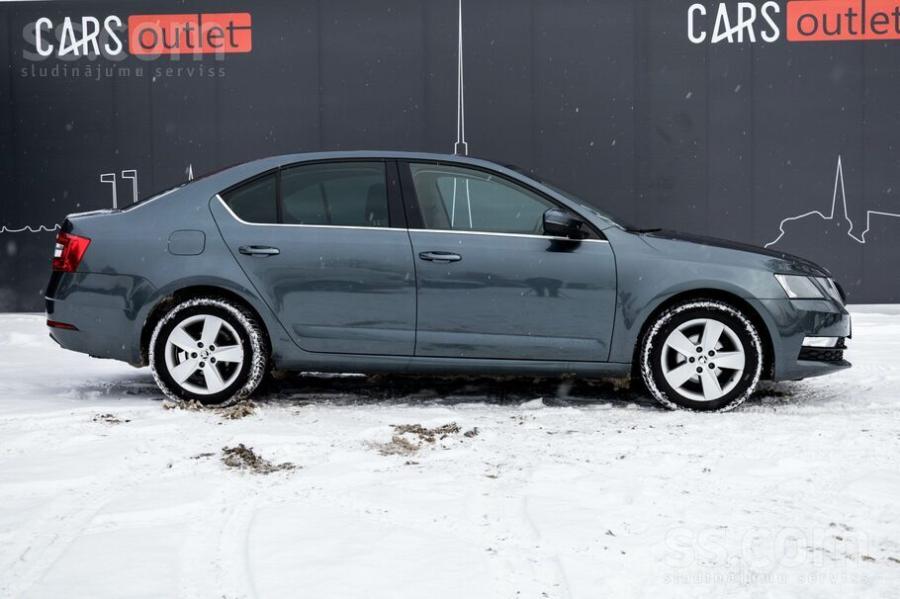 Grey Skoda Octavia 2019 in Riga, with an engine capacity of 1.60 L and mileage of 142 thousand km for 12990 €, photo 4 on AUTOMOTO.COM.LV