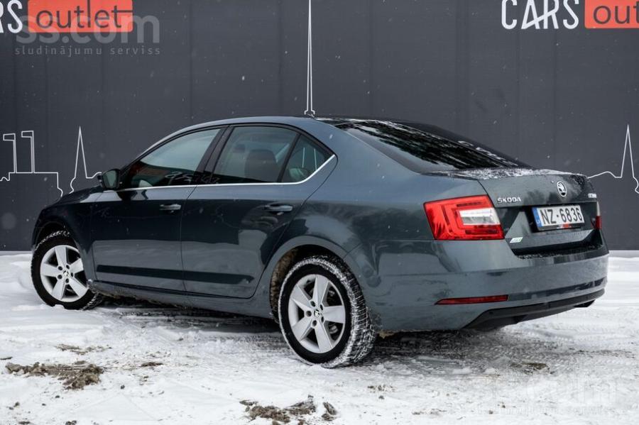 Grey Skoda Octavia 2019 in Riga, with an engine capacity of 1.60 L and mileage of 142 thousand km for 12990 €, photo 6 on AUTOMOTO.COM.LV