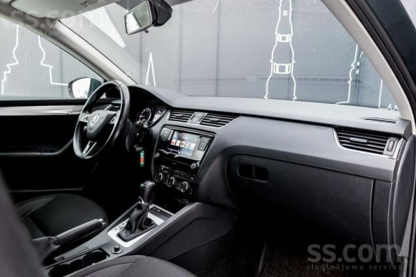 Pelēks Skoda Octavia 2019 Rīga, ar dzinēja tilpumu 1.60 L un nobraukumu 142 tūkst. km par 12990 €, foto 10 vietnē AUTOMOTO.COM.LV