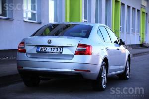 Grey Skoda Octavia 2019 in Riga, with an engine capacity of 1.60 L and mileage of 242 thousand km for 8995 €, photo 7 on AUTOMOTO.COM.LV