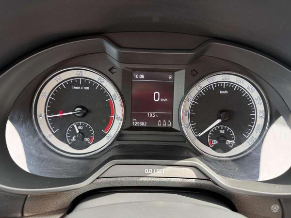 Pelēks Skoda Octavia 2019 Viļņa, ar dzinēja tilpumu 1.50 L un nobraukumu 130 tūkst. km par 13300 €, foto 6 vietnē AUTOMOTO.COM.LV