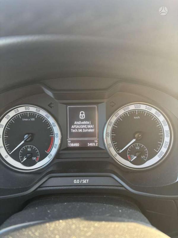 Grey Skoda Octavia 2019 in Vilnius, with an engine capacity of 1.60 L and mileage of 138 thousand km for 11200 €, photo 8 on AUTOMOTO.COM.LV