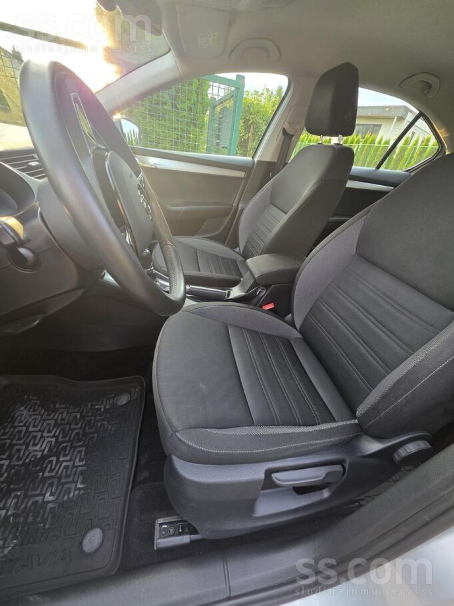 Grey Skoda Octavia 2019 in Riga, with an engine capacity of 2.00 L and mileage of 123 thousand km for 14200 €, photo 8 on AUTOMOTO.COM.LV