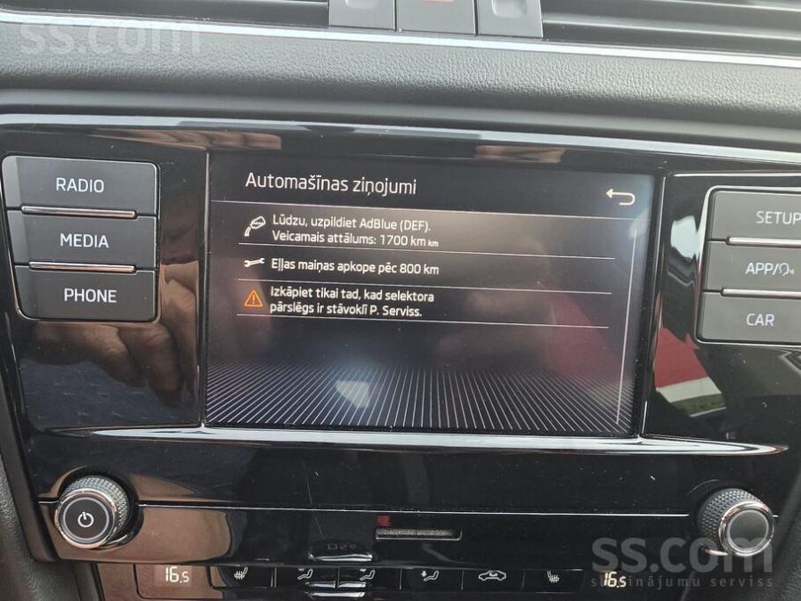 Grey Skoda Octavia 2019 in Riga, with an engine capacity of 2.00 L and mileage of 123 thousand km for 14200 €, photo 12 on AUTOMOTO.COM.LV