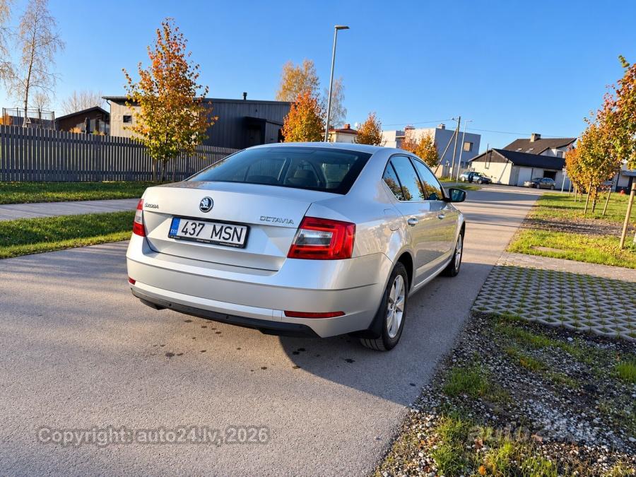 Pelēks Skoda Octavia 2019 Tallina, ar dzinēja tilpumu 1.00 L un nobraukumu 0 tūkst. km par 11463 €, foto 4 vietnē AUTOMOTO.COM.LV