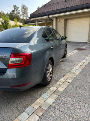 Pelēks Skoda Octavia 2020 Viļņa, ar dzinēja tilpumu 1.50 L un nobraukumu 150 tūkst. km par 10000 €, foto 7 vietnē AUTOMOTO.COM.LV