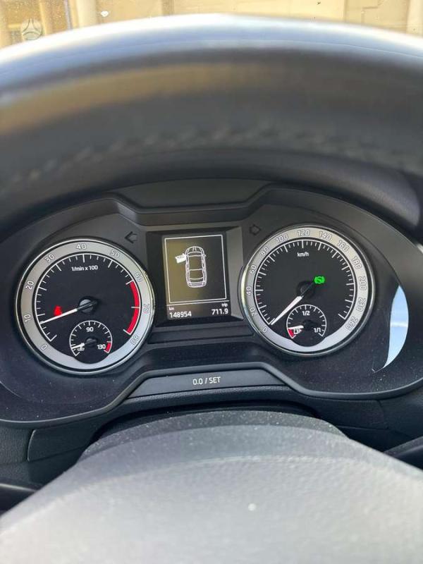 Grey Skoda Octavia 2020 in Vilnius, with an engine capacity of 1.50 L and mileage of 150 thousand km for 10000 €, photo 9 on AUTOMOTO.COM.LV