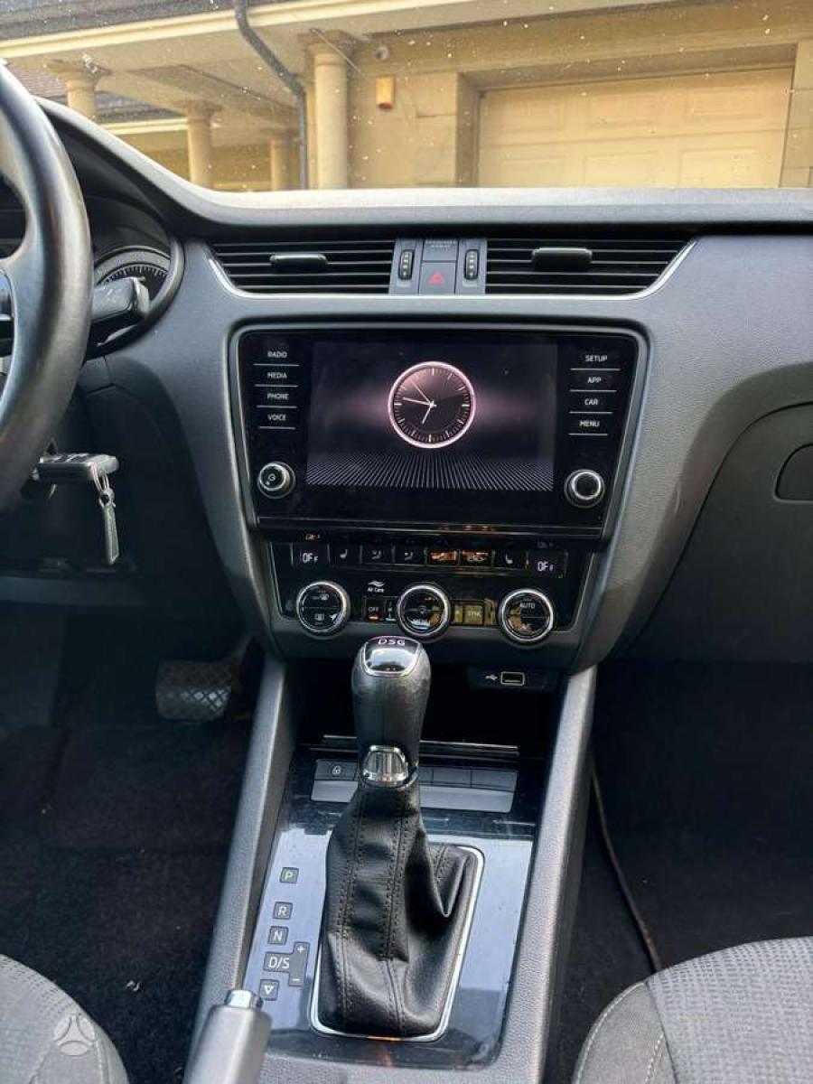 Pelēks Skoda Octavia 2020 Viļņa, ar dzinēja tilpumu 1.50 L un nobraukumu 150 tūkst. km par 10000 €, foto 13 vietnē AUTOMOTO.COM.LV