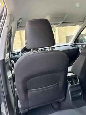 Pelēks Skoda Octavia 2020 Viļņa, ar dzinēja tilpumu 1.50 L un nobraukumu 150 tūkst. km par 10000 €, foto 15 vietnē AUTOMOTO.COM.LV