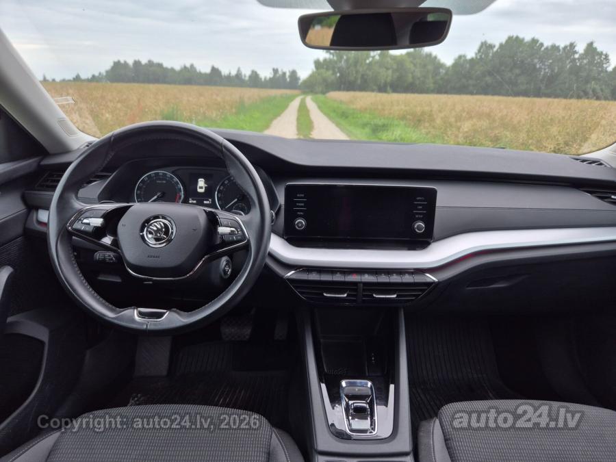 Grey Skoda Octavia 2020 in Tallinn, with an engine capacity of 2.00 L and mileage of 78 thousand km for 18999 €, photo 6 on AUTOMOTO.COM.LV