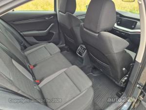 Grey Skoda Octavia 2020 in Tallinn, with an engine capacity of 2.00 L and mileage of 78 thousand km for 18999 €, photo 7 on AUTOMOTO.COM.LV