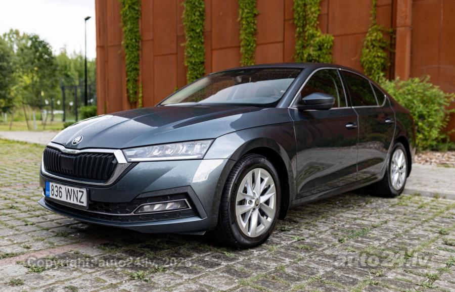 Grey Skoda Octavia 2020 in Tallinn, with an engine capacity of 2.00 L and mileage of 152 thousand km for 15990 €, photo 1 on AUTOMOTO.COM.LV