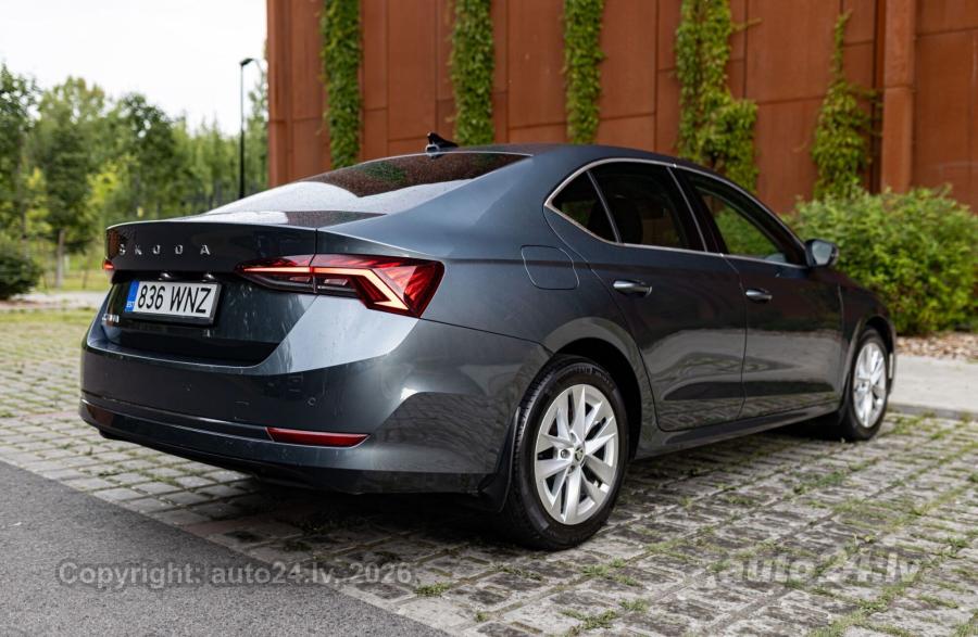 Grey Skoda Octavia 2020 in Tallinn, with an engine capacity of 2.00 L and mileage of 152 thousand km for 15990 €, photo 7 on AUTOMOTO.COM.LV