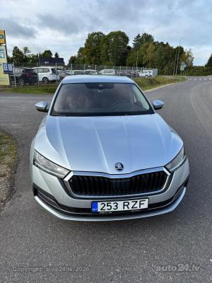 Grey Skoda Octavia 2020 in Tartu, with an engine capacity of 2.00 L and mileage of 240 thousand km for 12990 €, photo  on AUTOMOTO.COM.LV