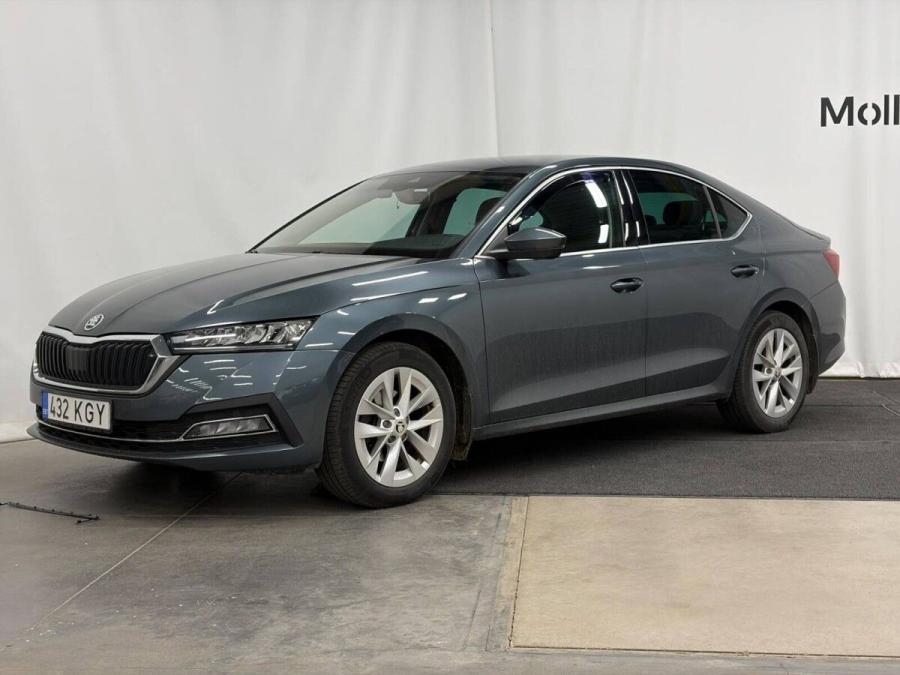 Grey Skoda Octavia 2020 in Tallinn, with an engine capacity of 1.50 L and mileage of 76 thousand km for 16250 €, photo 1 on AUTOMOTO.COM.LV