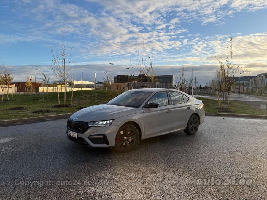 Grey Skoda Octavia 2021 in Tallinn, with an engine capacity of 2.00 L and mileage of 64 thousand km for 25900 €, photo 3 on AUTOMOTO.COM.LV