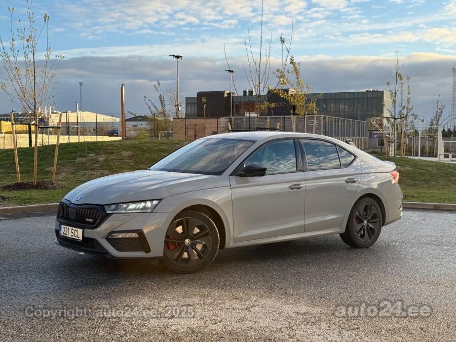 Grey Skoda Octavia 2021 in Tallinn, with an engine capacity of 2.00 L and mileage of 64 thousand km for 25900 €, photo 4 on AUTOMOTO.COM.LV