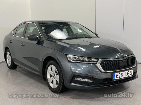 Pelēks Skoda Octavia 2021 Tallina, ar dzinēja tilpumu 1.00 L un nobraukumu 66 tūkst. km par 15900 €, foto 3 vietnē AUTOMOTO.COM.LV