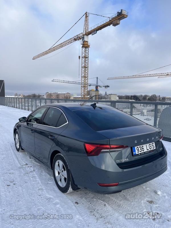 Grey Skoda Octavia 2021 in Tallinn, with an engine capacity of 1.50 L and mileage of 74 thousand km for 20500 €, photo 3 on AUTOMOTO.COM.LV