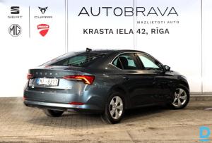 Pelēks Skoda Octavia 2021 Rīga, ar dzinēja tilpumu 1.50 L un nobraukumu 133 tūkst. km par 16200 €, foto 2 vietnē AUTOMOTO.COM.LV