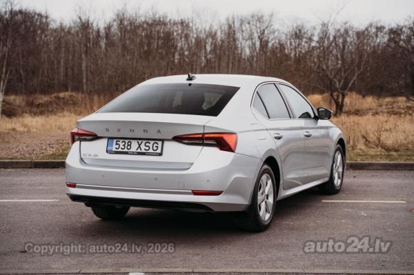 Pelēks Skoda Octavia 2021 Tallina, ar dzinēja tilpumu 2.00 L un nobraukumu 117 tūkst. km par 15500 €, foto 4 vietnē AUTOMOTO.COM.LV