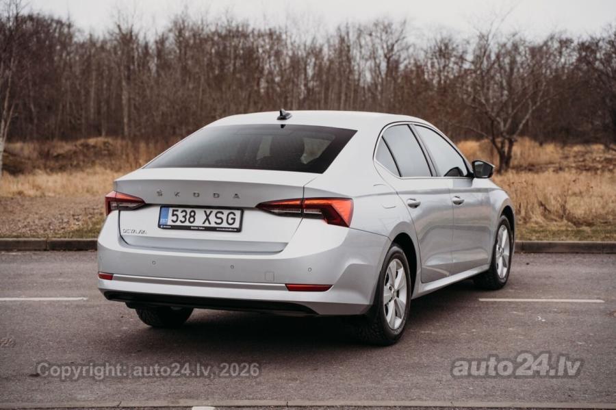 Pelēks Skoda Octavia 2021 Tallina, ar dzinēja tilpumu 2.00 L un nobraukumu 117 tūkst. km par 15500 €, foto 4 vietnē AUTOMOTO.COM.LV