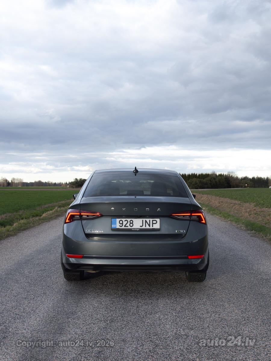 Grey Skoda Octavia 2021 in Paide, with an engine capacity of 1.50 L and mileage of 189 thousand km for 17000 €, photo 6 on AUTOMOTO.COM.LV