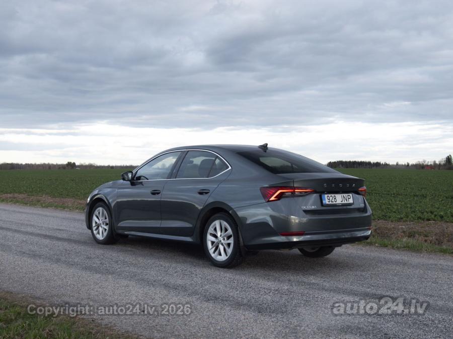 Grey Skoda Octavia 2021 in Paide, with an engine capacity of 1.50 L and mileage of 189 thousand km for 17000 €, photo 7 on AUTOMOTO.COM.LV