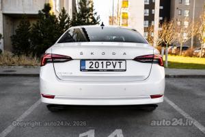 Pelēks Skoda Octavia 2021 Tallina, ar dzinēja tilpumu 2.00 L un nobraukumu 119 tūkst. km par 15490 €, foto 7 vietnē AUTOMOTO.COM.LV