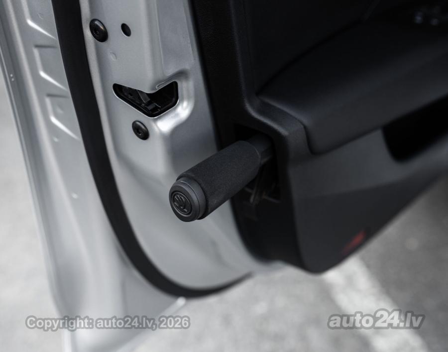 Pelēks Skoda Octavia 2021 Tallina, ar dzinēja tilpumu 2.00 L un nobraukumu 119 tūkst. km par 15490 €, foto 18 vietnē AUTOMOTO.COM.LV