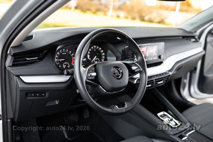 Pelēks Skoda Octavia 2021 Tallina, ar dzinēja tilpumu 2.00 L un nobraukumu 119 tūkst. km par 15490 €, foto 20 vietnē AUTOMOTO.COM.LV