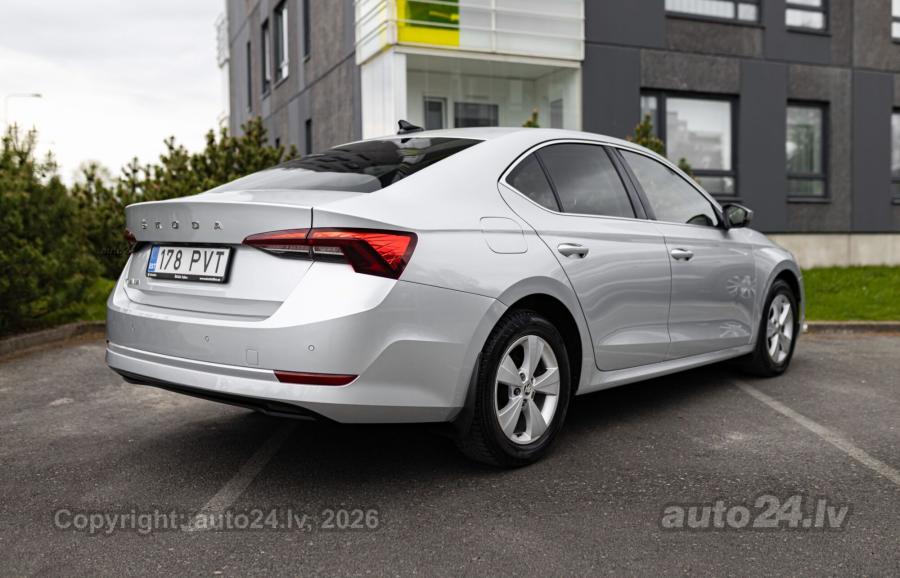 Grey Skoda Octavia 2021 in Tallinn, with an engine capacity of 2.00 L and mileage of 153 thousand km for 14690 €, photo 5 on AUTOMOTO.COM.LV