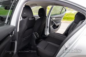 Grey Skoda Octavia 2021 in Tallinn, with an engine capacity of 2.00 L and mileage of 153 thousand km for 14690 €, photo 16 on AUTOMOTO.COM.LV