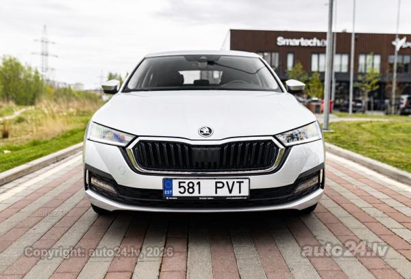 Pelēks Skoda Octavia 2021 Tallina, ar dzinēja tilpumu 2.00 L un nobraukumu 102 tūkst. km par 16490 €, foto 2 vietnē AUTOMOTO.COM.LV
