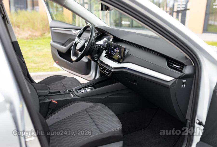 Grey Skoda Octavia 2021 in Tallinn, with an engine capacity of 2.00 L and mileage of 102 thousand km for 16490 €, photo 12 on AUTOMOTO.COM.LV