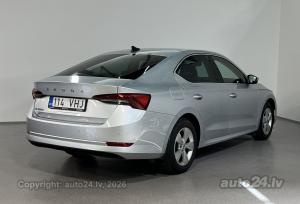 Pelēks Skoda Octavia 2021 Tallina, ar dzinēja tilpumu 2.00 L un nobraukumu 108 tūkst. km par 15990 €, foto 3 vietnē AUTOMOTO.COM.LV