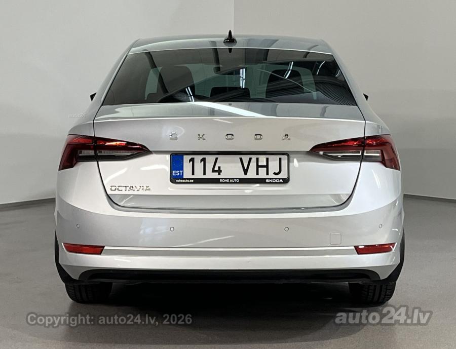 Pelēks Skoda Octavia 2021 Tallina, ar dzinēja tilpumu 2.00 L un nobraukumu 108 tūkst. km par 15990 €, foto 20 vietnē AUTOMOTO.COM.LV